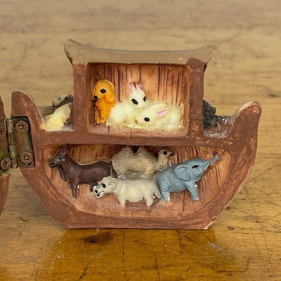 Accents | Vintage Noahs Ark Hinged Figurine 3d Diorama Inside | Poshmark